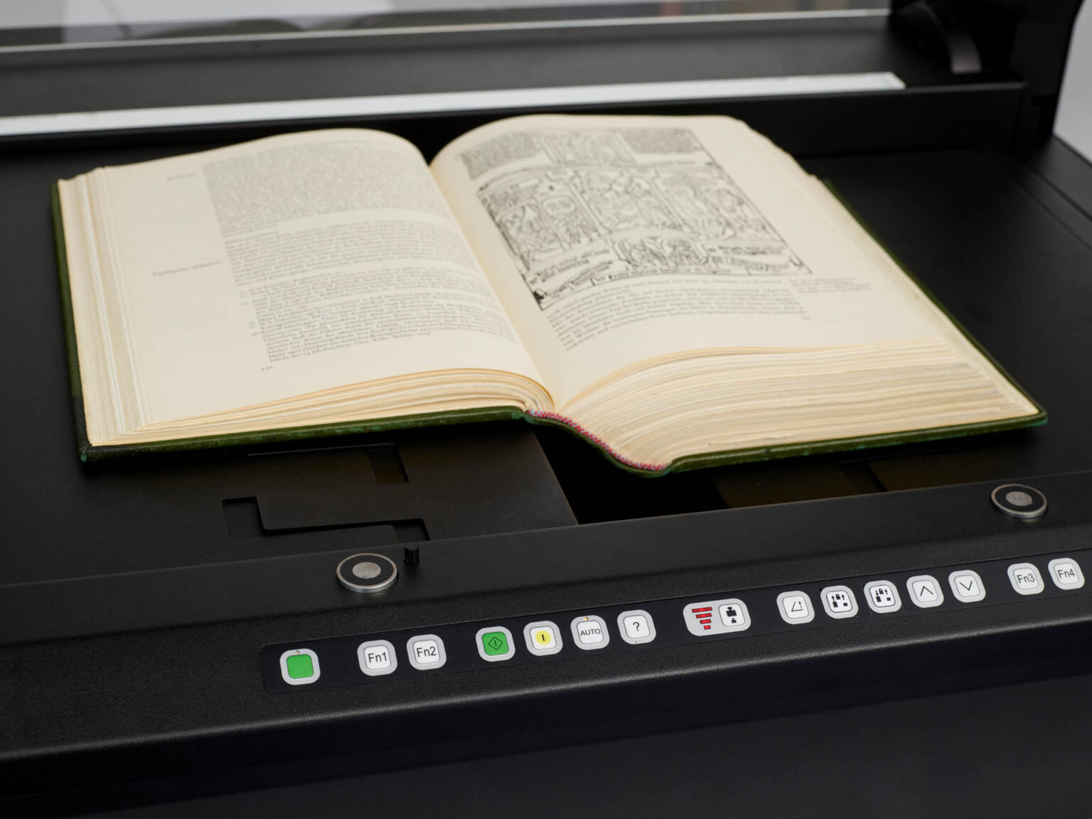 OS C2 Book Scanner Successful in Germany Bureau